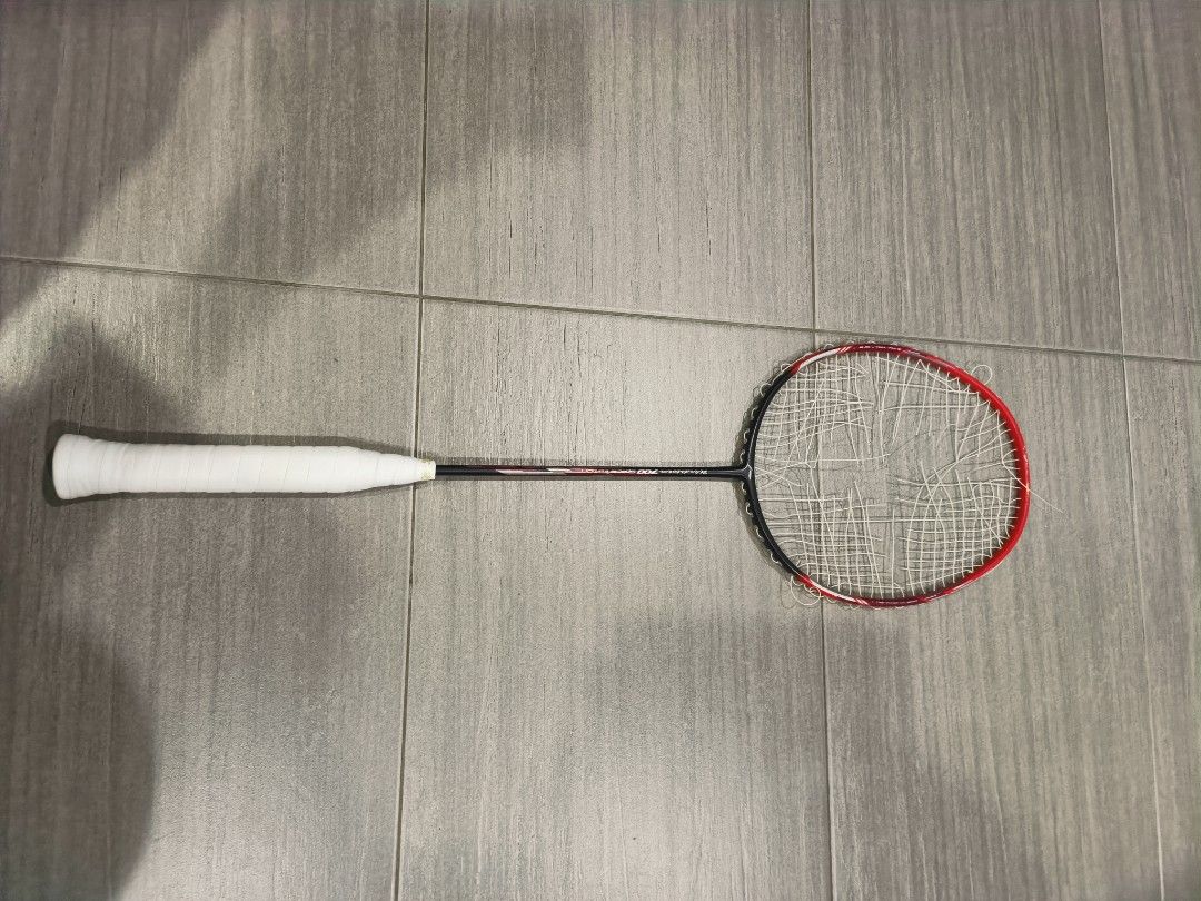 Lining windstorm 700 special edition, Sports Equipment, Sports & Games ...