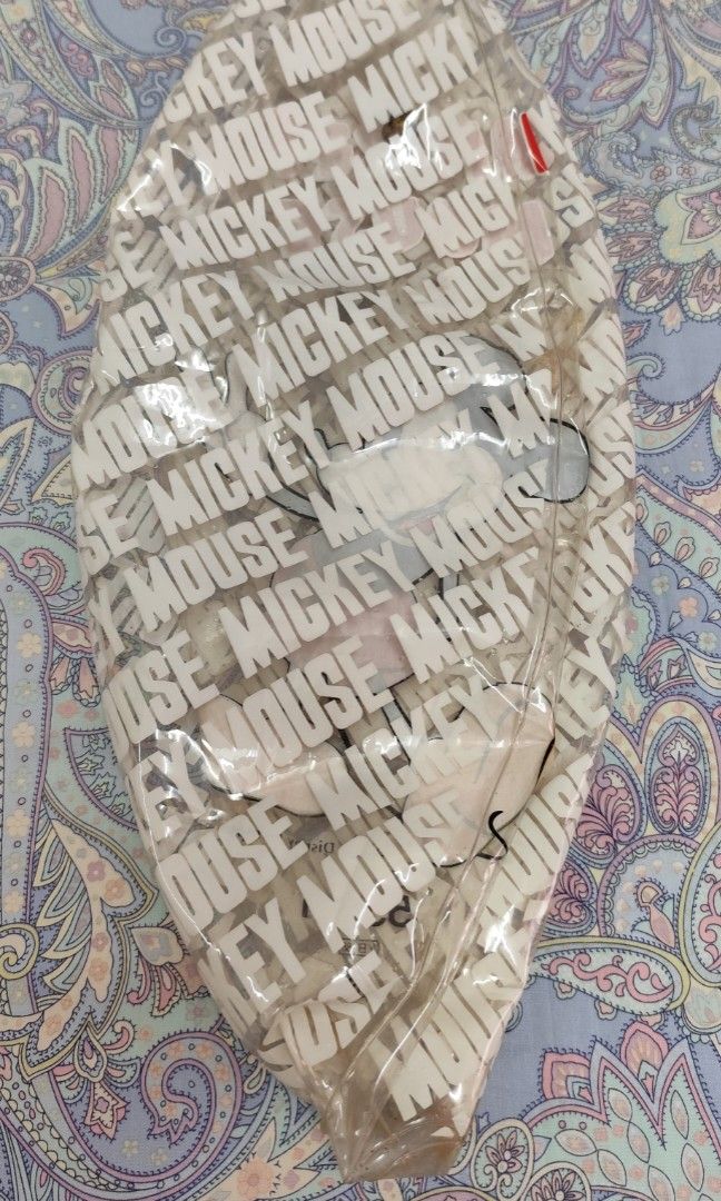 Mickey & Minnie Mouse Beach Ball, Hobbies & Toys, Toys & Games on Carousell