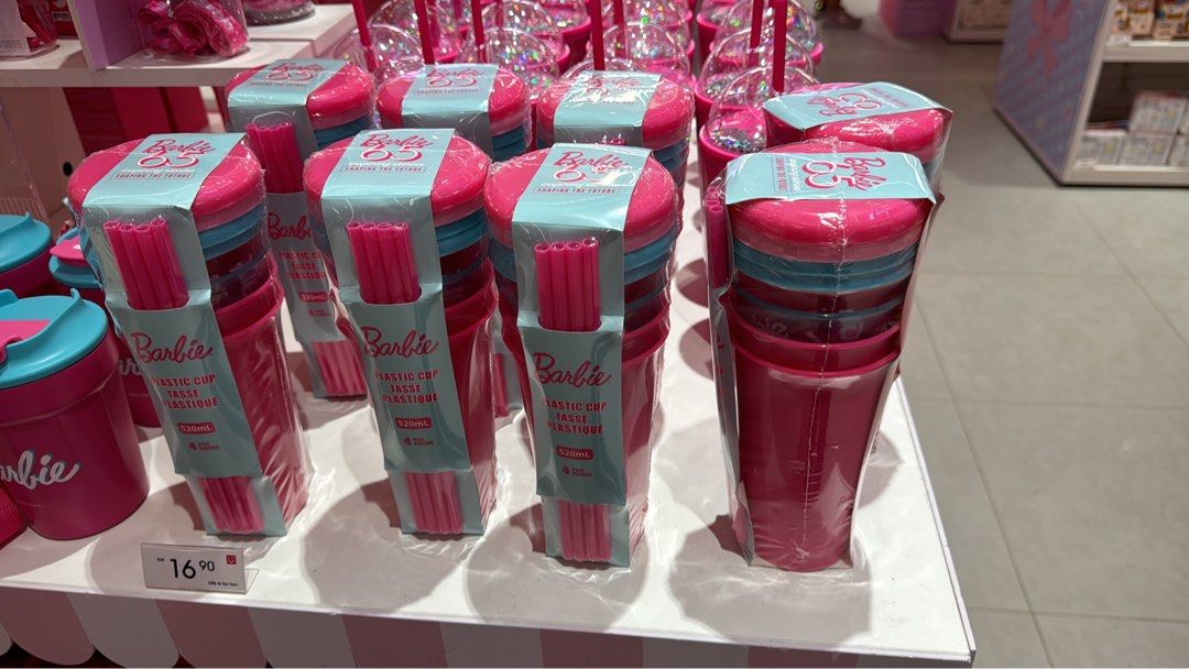 Miniso Barbie Pink Tumbler Set Plastic Cup with Straws 4 Sets 520ml ...
