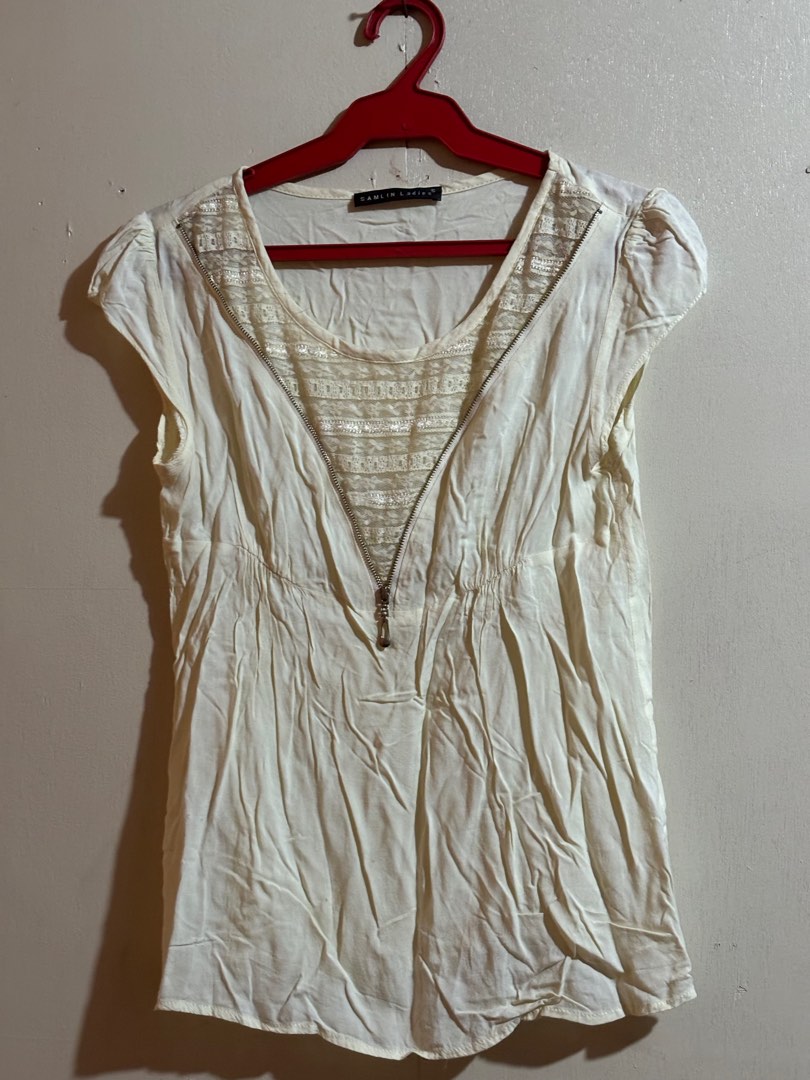 Samlin Beige Top, Women's Fashion, Tops, Blouses on Carousell