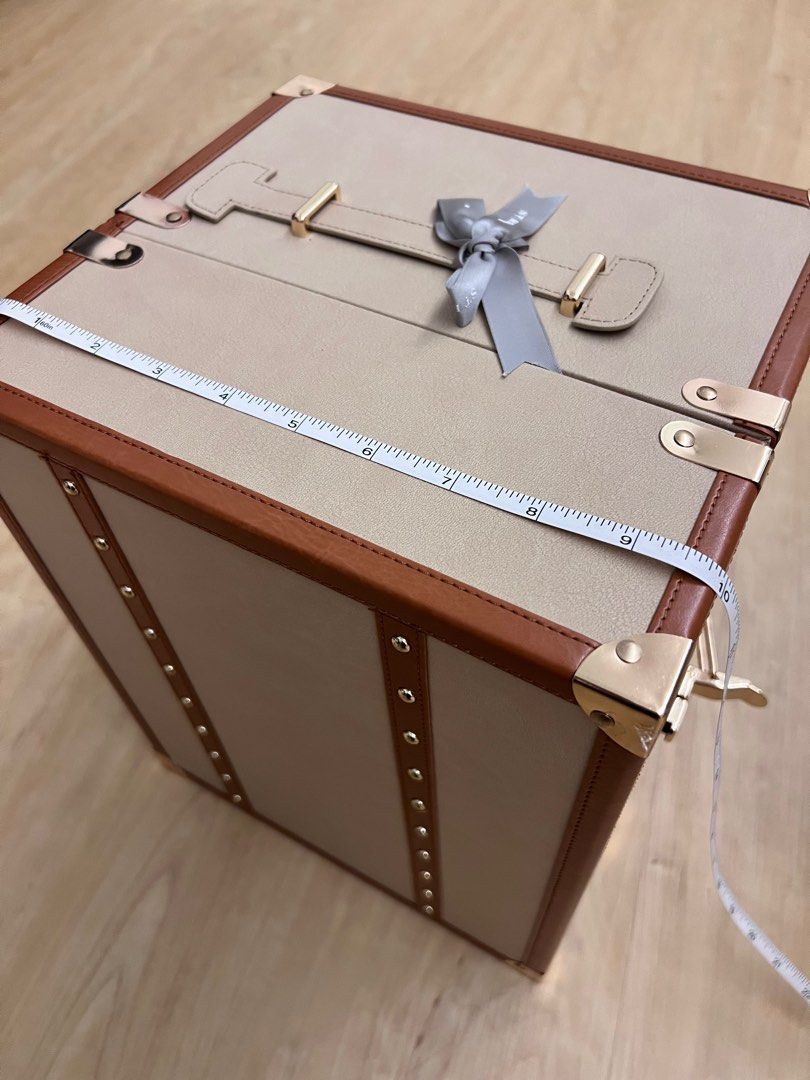 St Regis Mooncake Jewelry Storage Box with paper bag Organizer with ...