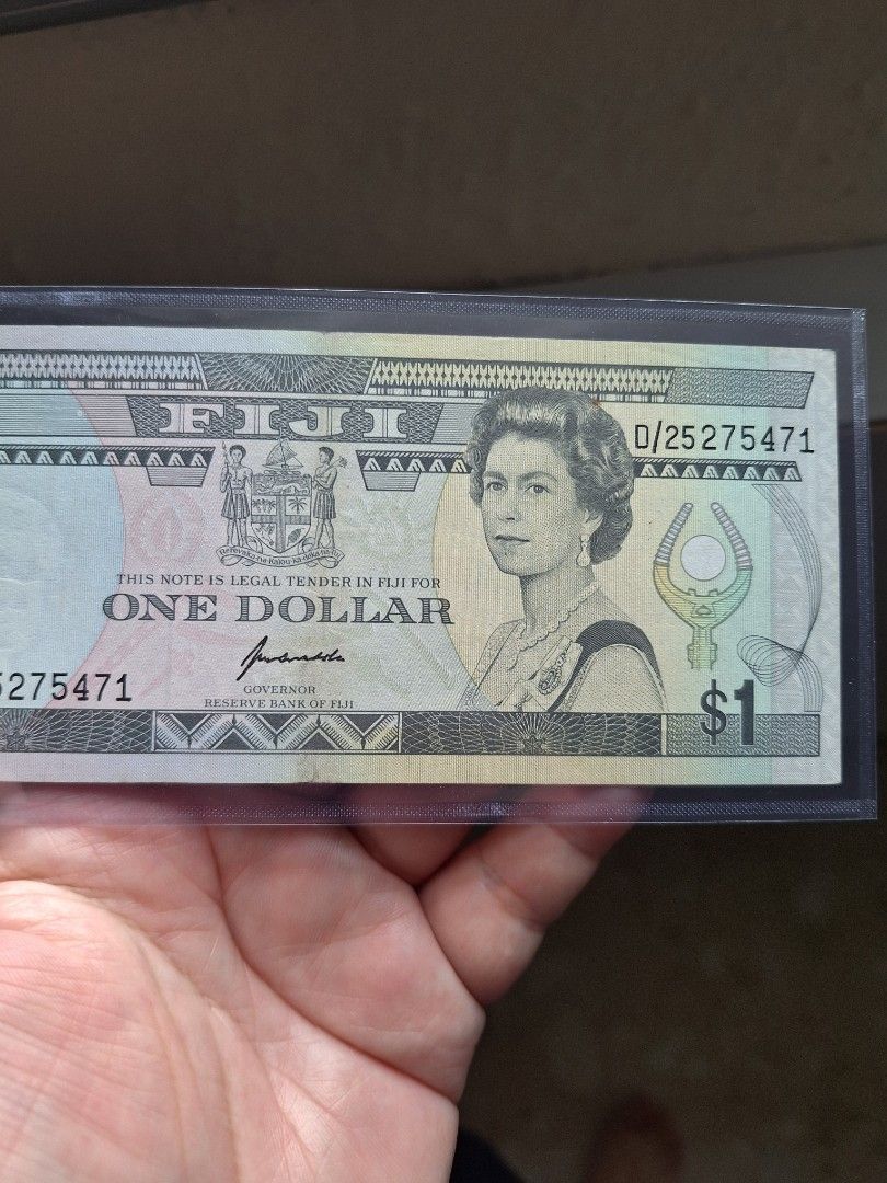 $1 Fiji currency one dollar old banknote note, Queen Elizabeth QE QEII ...