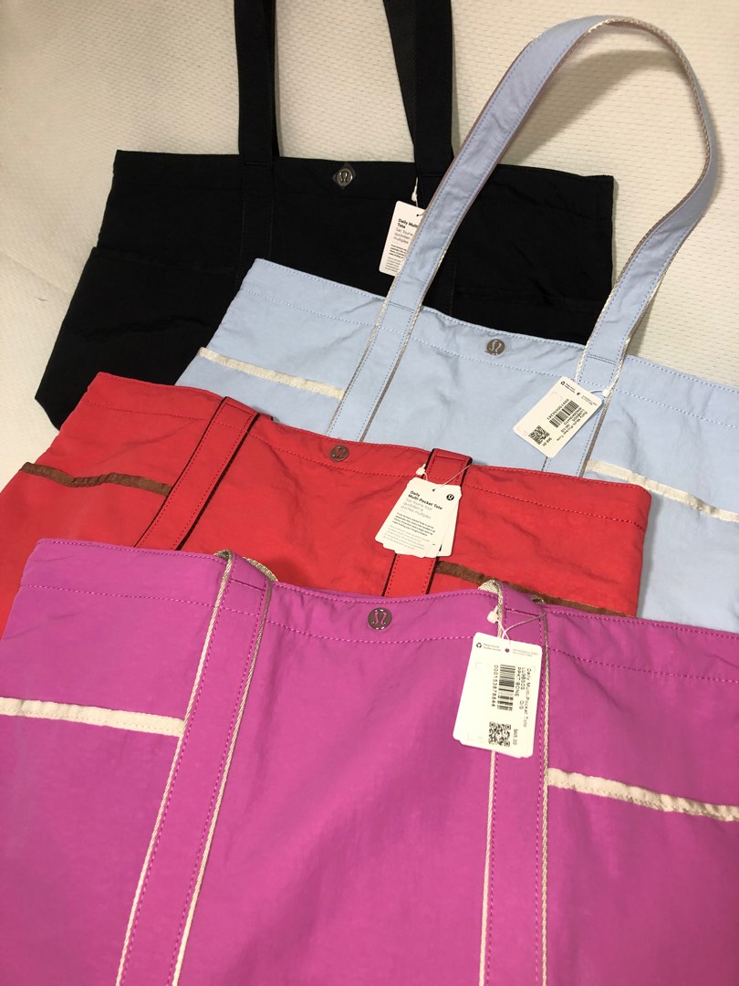 Authentic LULULEMON Daily Multi Pocket Tote Bag 20L *on hand & ready to ...
