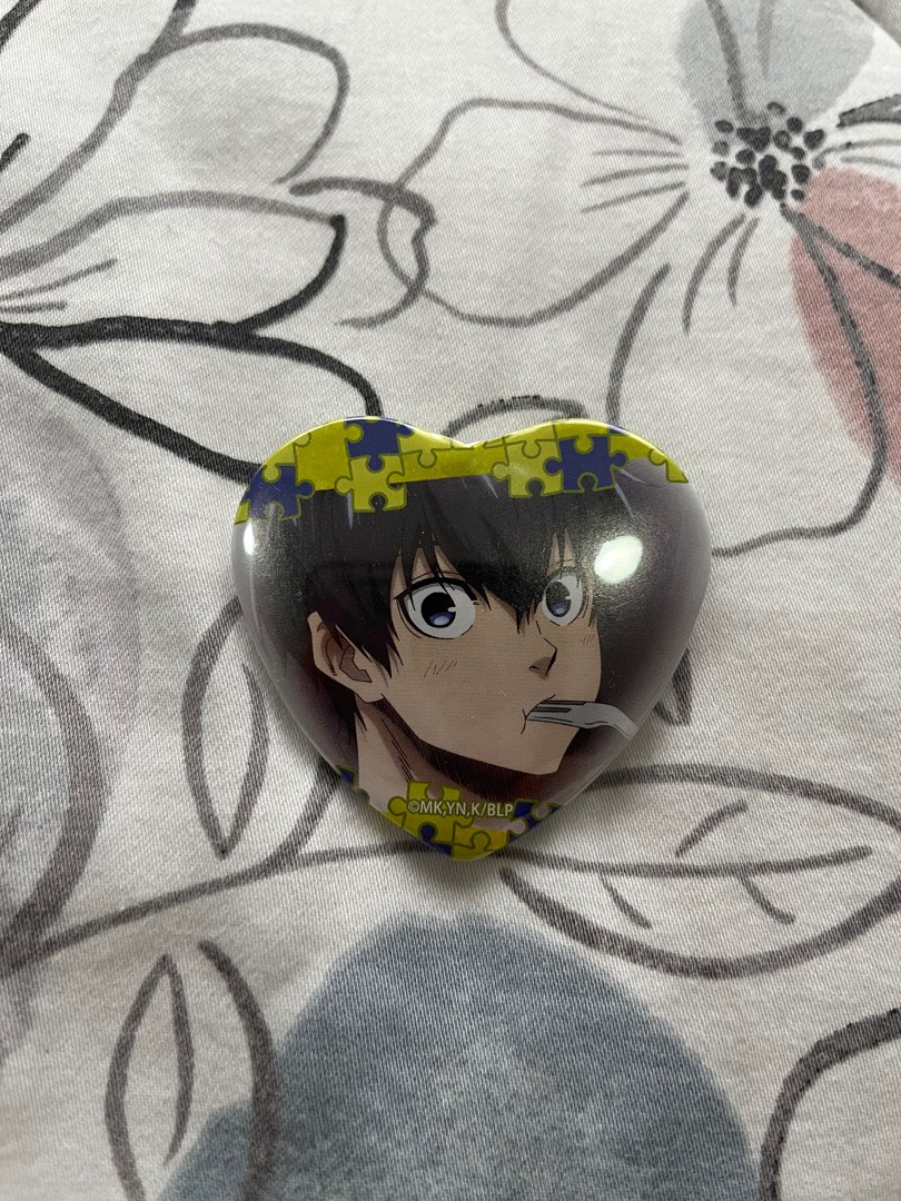 Blue Lock Isagi Yoichi Heart Pin, Hobbies & Toys, Memorabilia ...