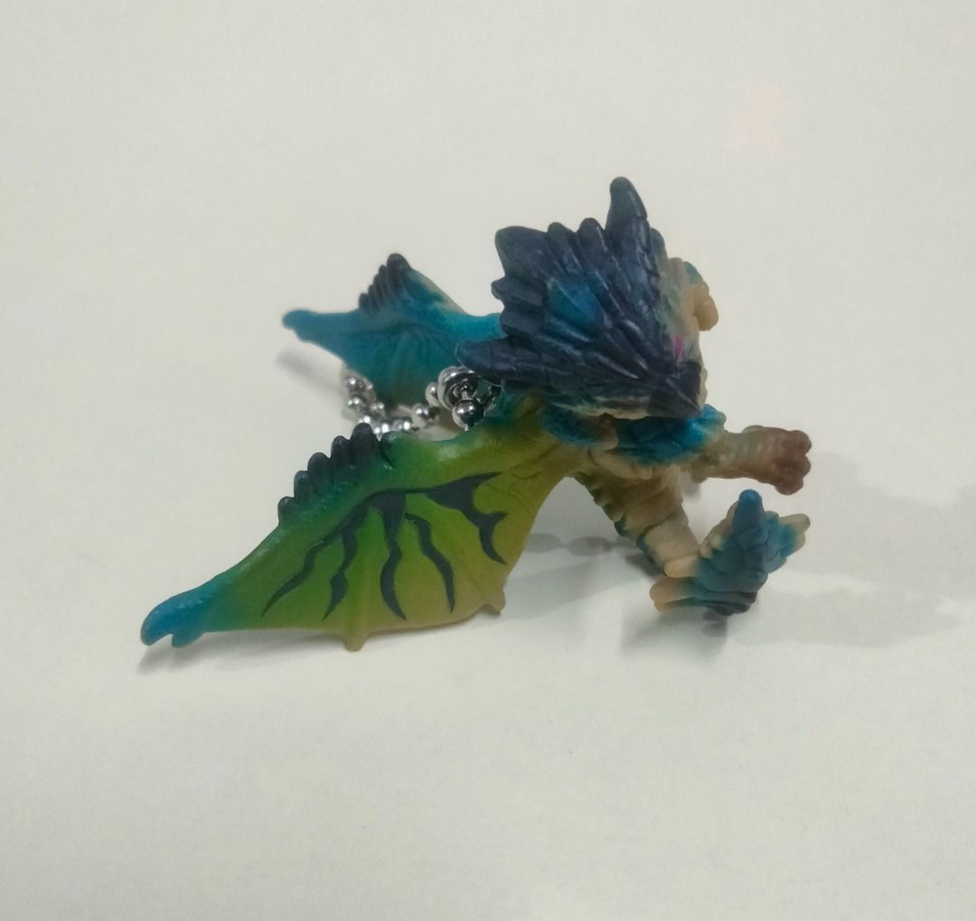 Capcom Monster Hunter Chibi Mini Figure Keychain - AZURE RATHALOS chibi ...