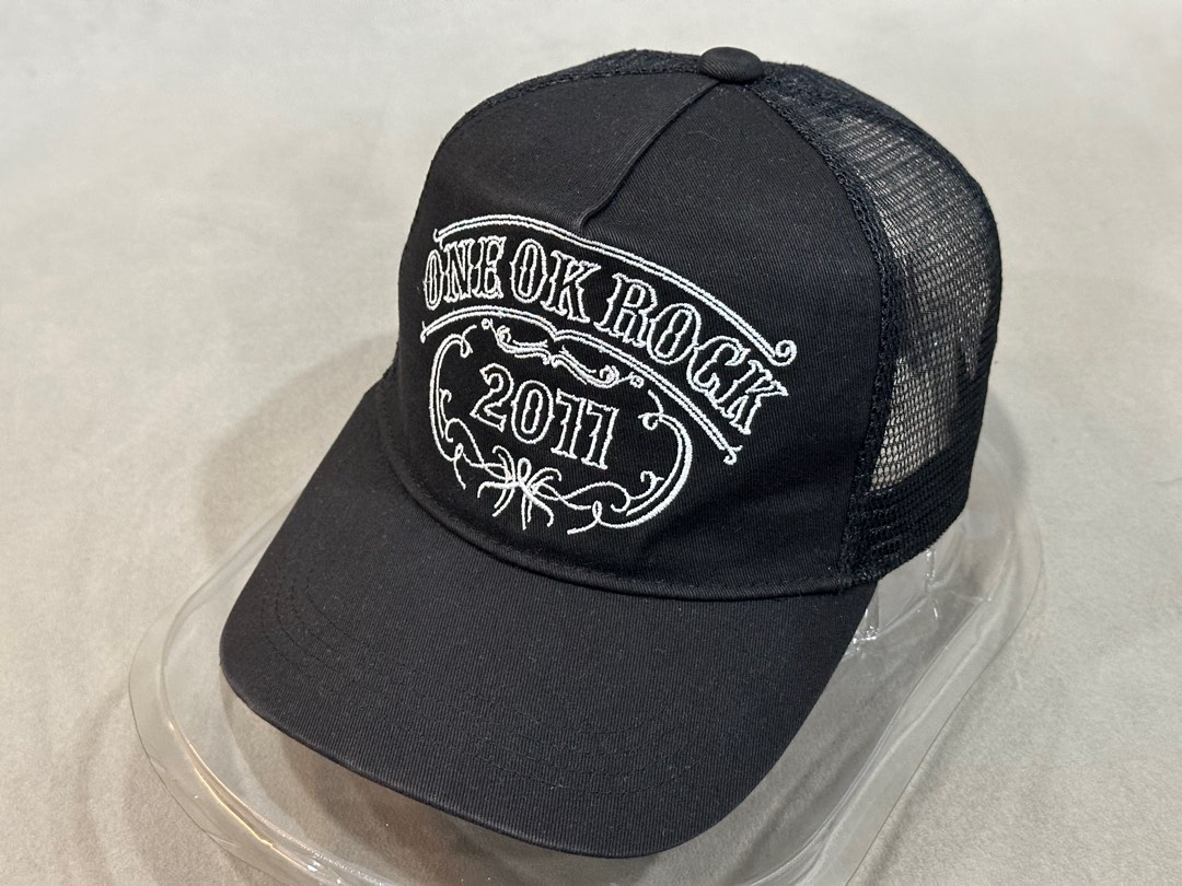 CL2985 Topi Cap Trucker Band One Ok Rock Tour 2011, Men's Fashion ...