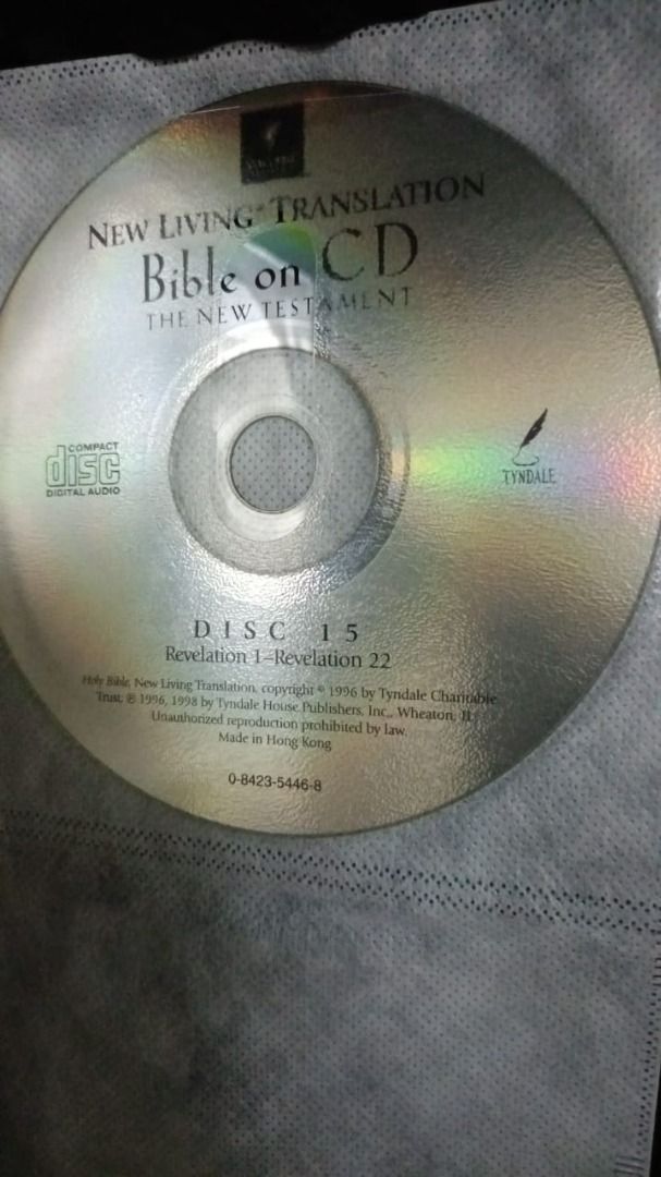 Complete Bible on CD New Living Translation Full Set in a case, Hobbies ...