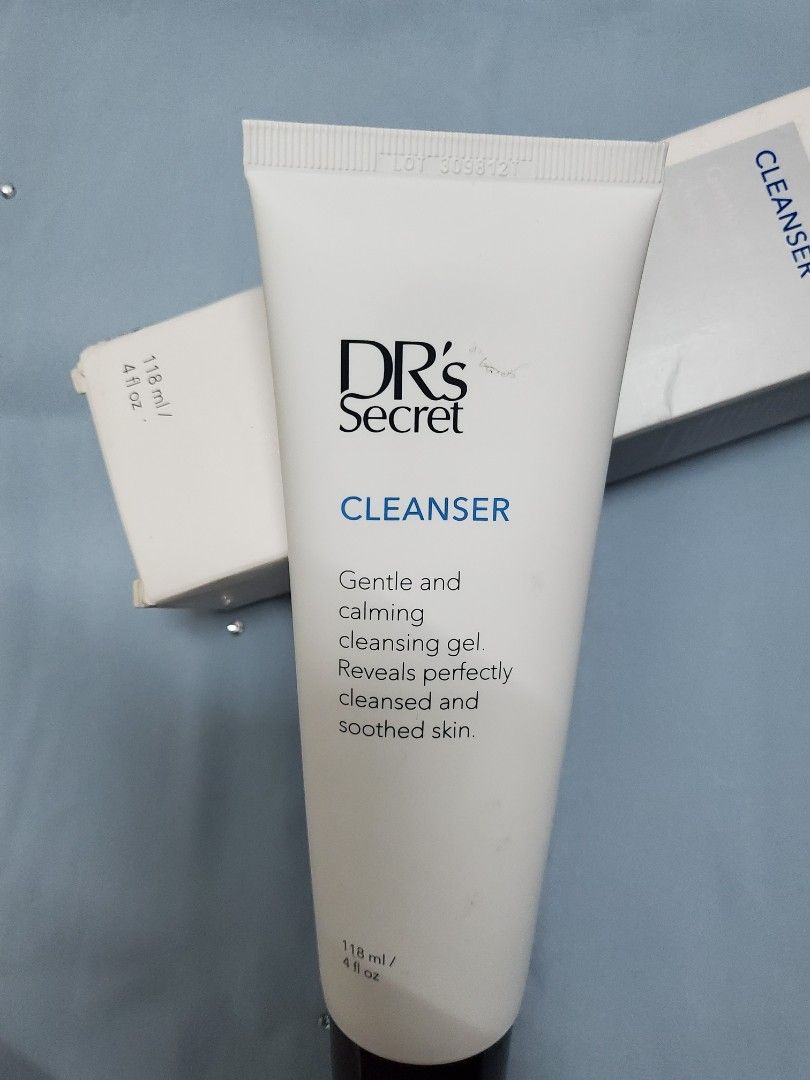Dr Secret Cleanser, Beauty & Personal Care, Face, Face Care on Carousell