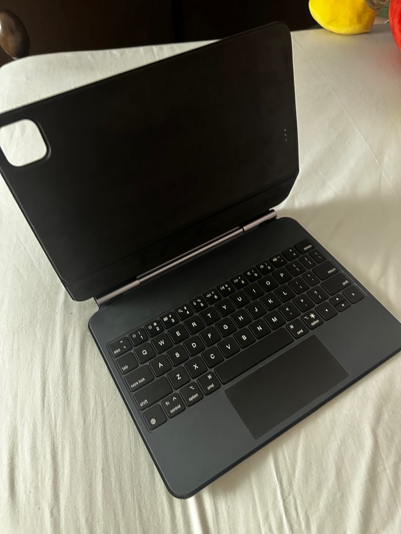 GOOJODOQ 5th Gen Magic Keyboard Wireless Charging for iPad Air Gen 5 ...