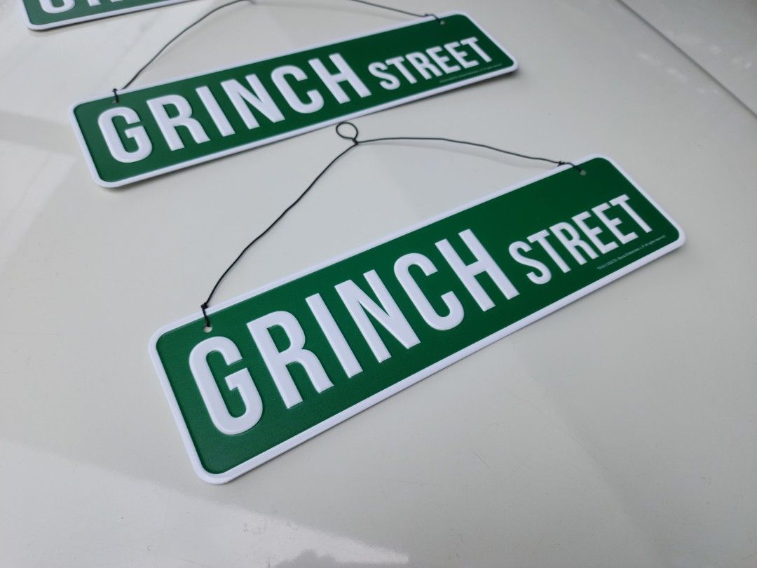 Grinch Street metal signage, Hobbies & Toys, Memorabilia & Collectibles ...