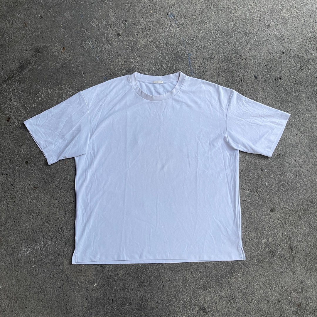 GU Plain Boxy White Shirt, Men's Fashion, Tops & Sets, Tshirts & Polo ...