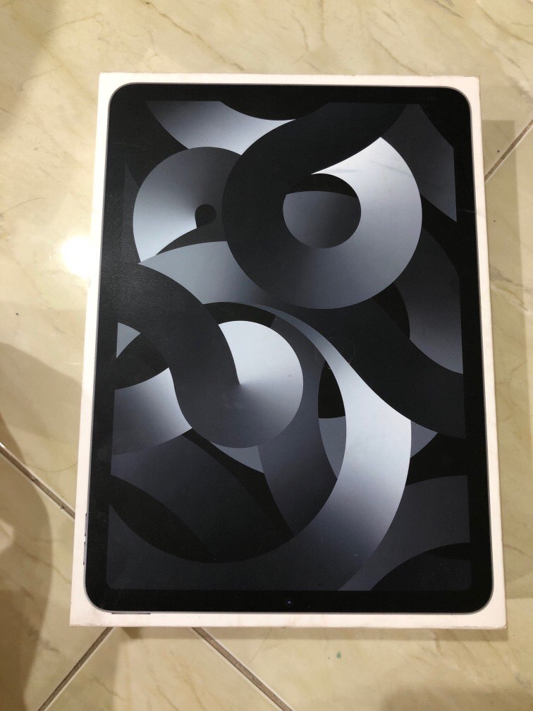 IPAD AIR (5th ) 10.5 (Wi-Fi) Grey 256GB, Computers & Tech, Laptops ...