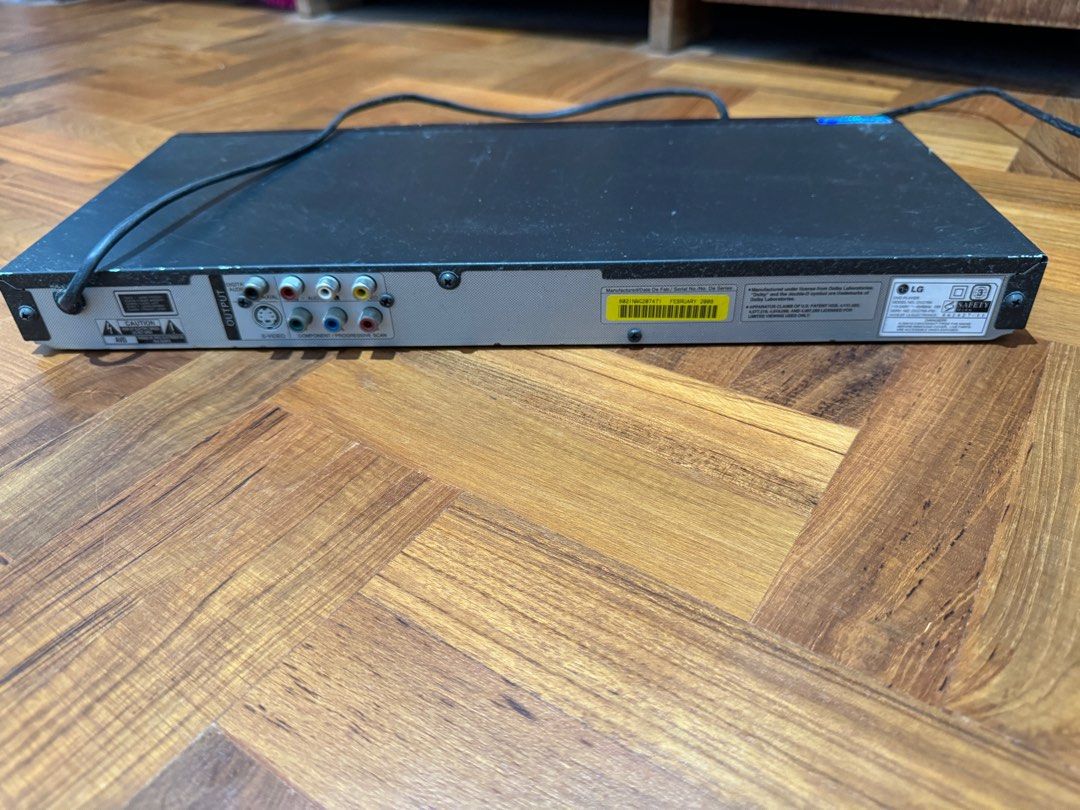 LG DVD/VcD/CD Player, Hobbies & Toys, Music & Media, CDs & DVDs on ...