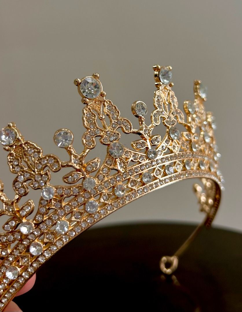 Malay Traditional Bridal Crown | Tiara Melayu Klasik, Women's Fashion ...