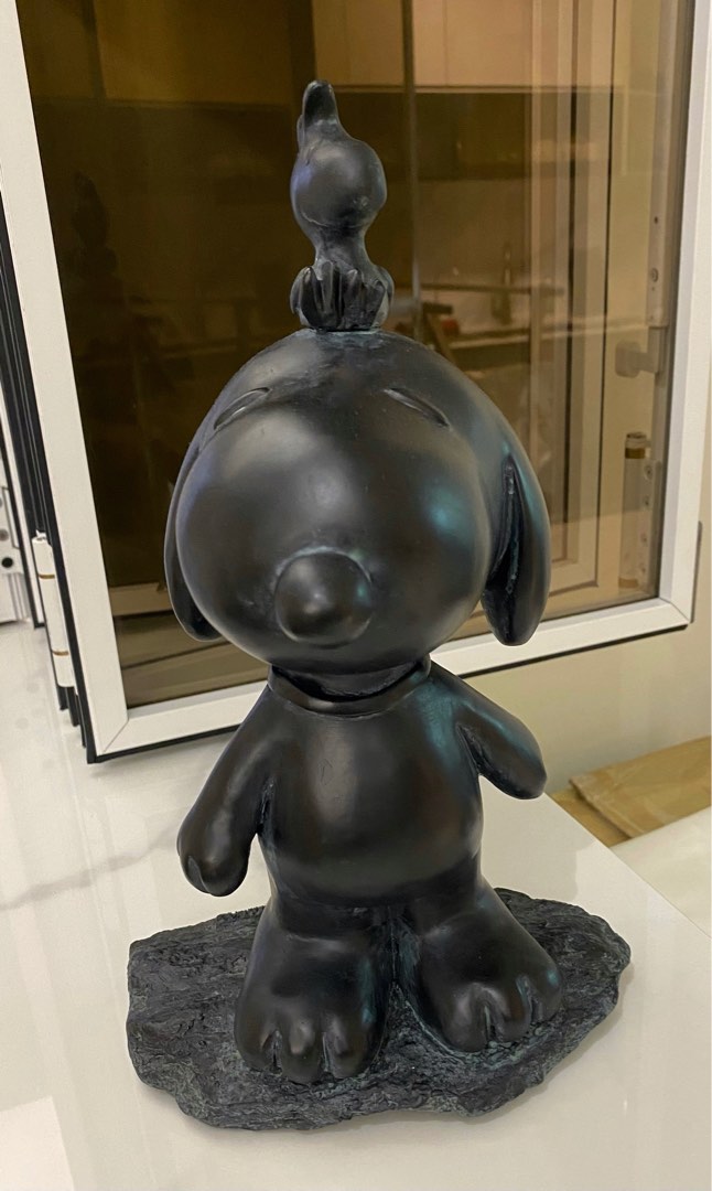 Peanuts Snoopy (Black Bronze), Hobbies & Toys, Memorabilia ...
