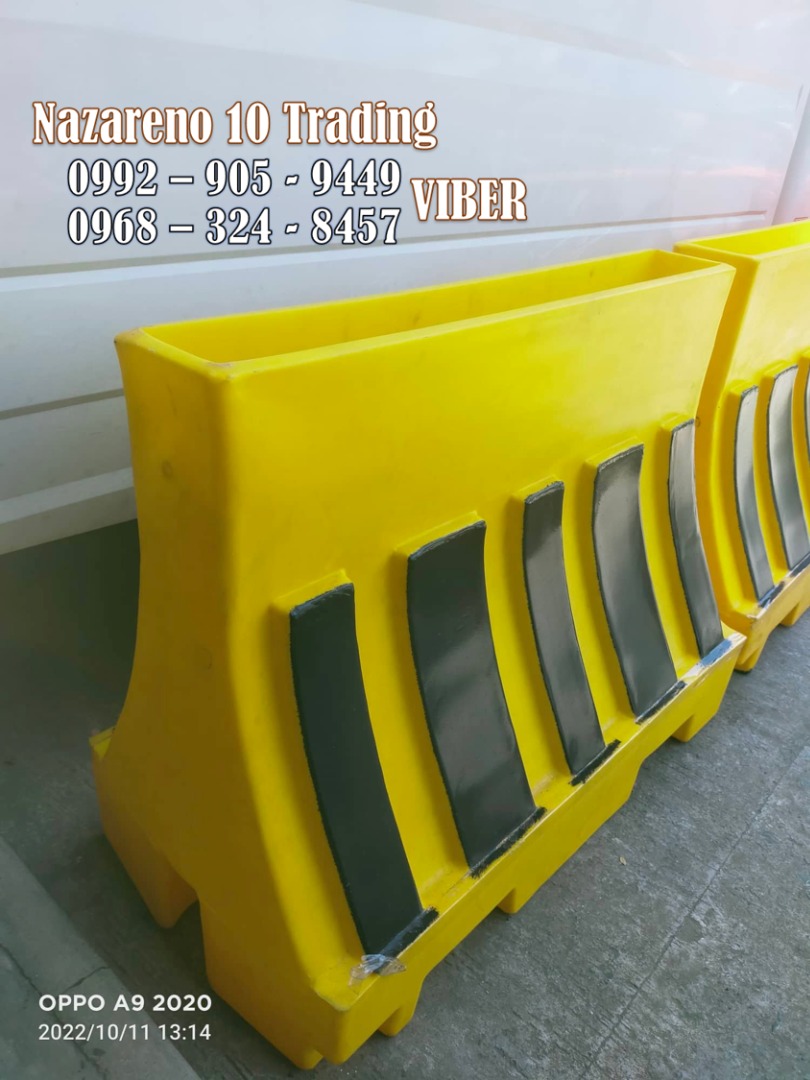 plastic road barrier rb8 plant box, Commercial & Industrial ...