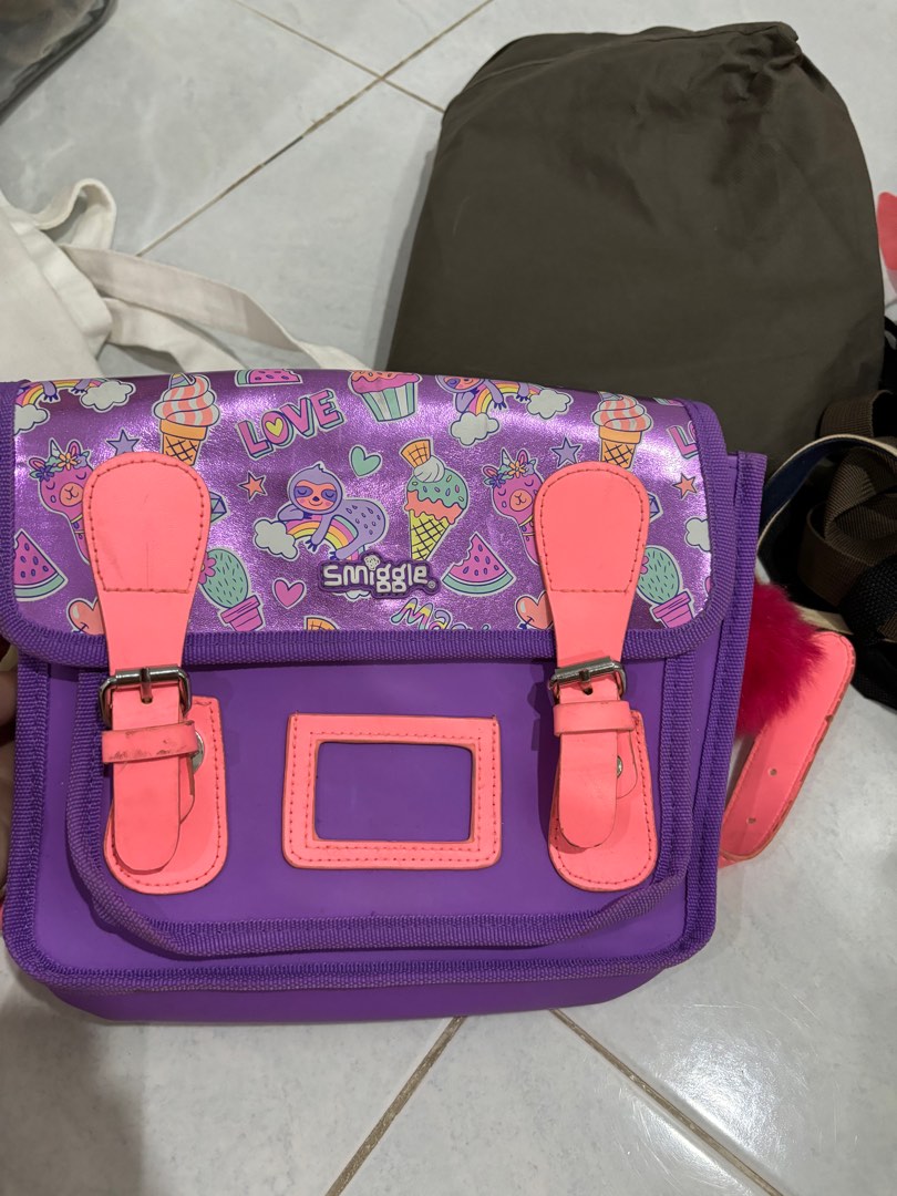 Smiggle mini lucy satchel bag, Babies & Kids, Going Out, Carriers ...