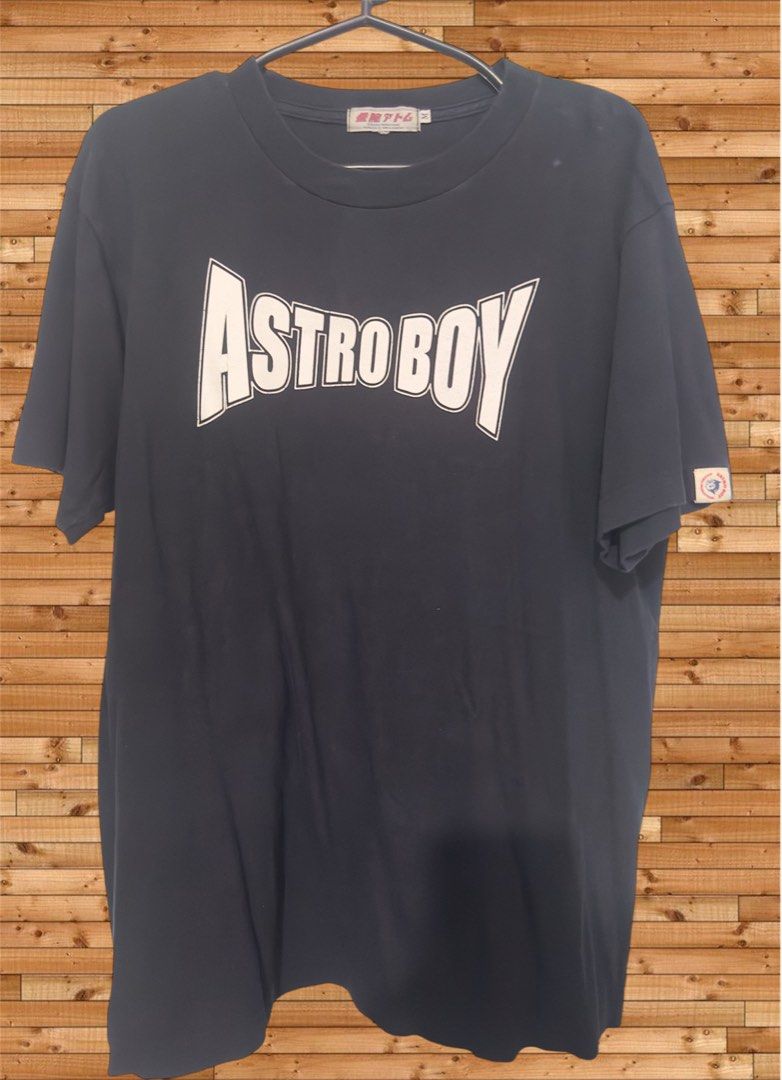 VINTAGE ASTRO BOY 3D HOLOGRAM, Men's Fashion, Tops & Sets, Tshirts ...