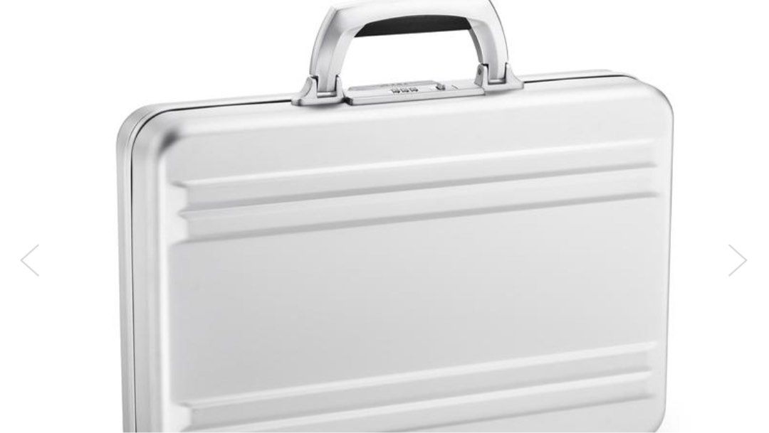 Zero Halliburton aluminium briefcase, Luxury, Bags & Wallets on Carousell