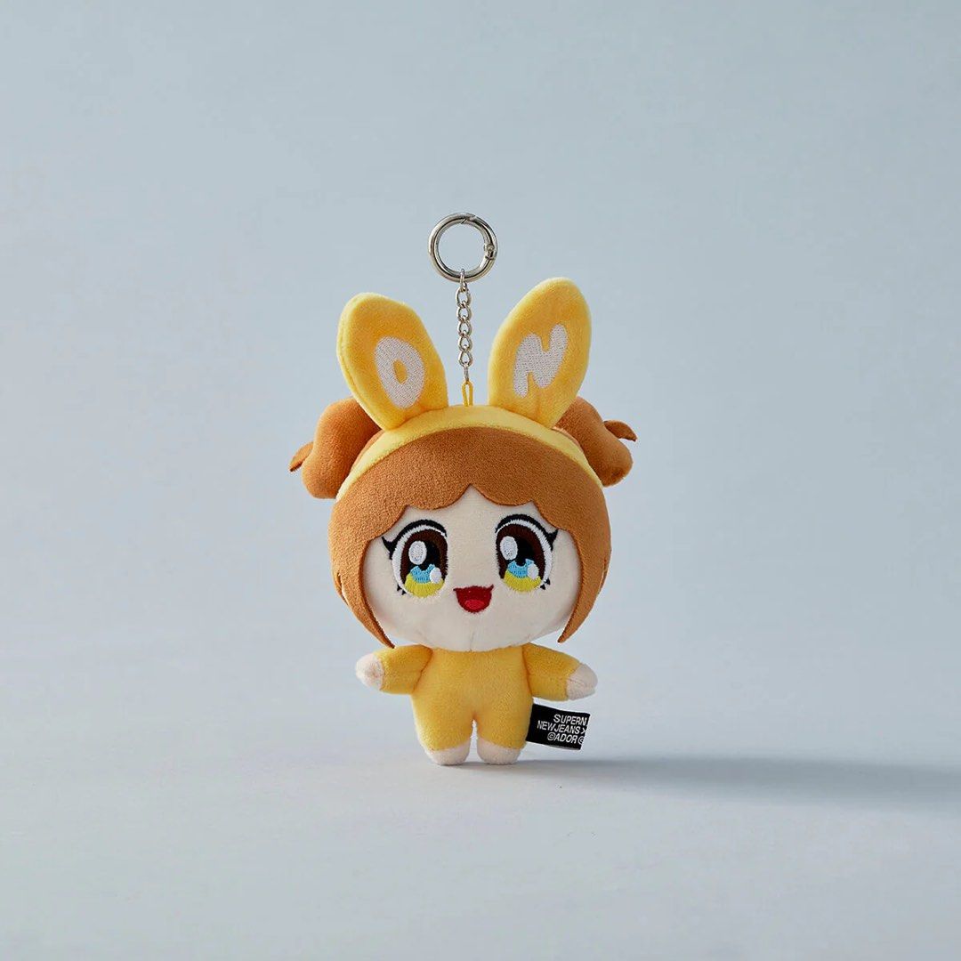 現貨 NEWJEANS X MURAKAMI PLUSH KEYRING 村上隆 Minji Danielle 公仔 鎖匙扣, 興趣及遊戲 ...