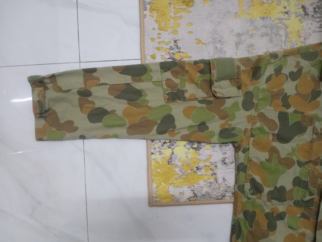 Australia army camo duck, Men's Fashion, Coats, Jackets and Outerwear ...