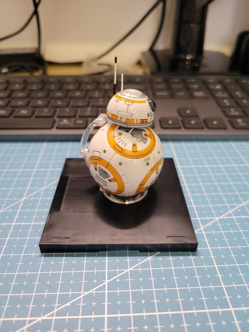 Bandai 1/12 scale Plastic Model Kit - Star Wars BB-8 & R2-D2, Hobbies ...