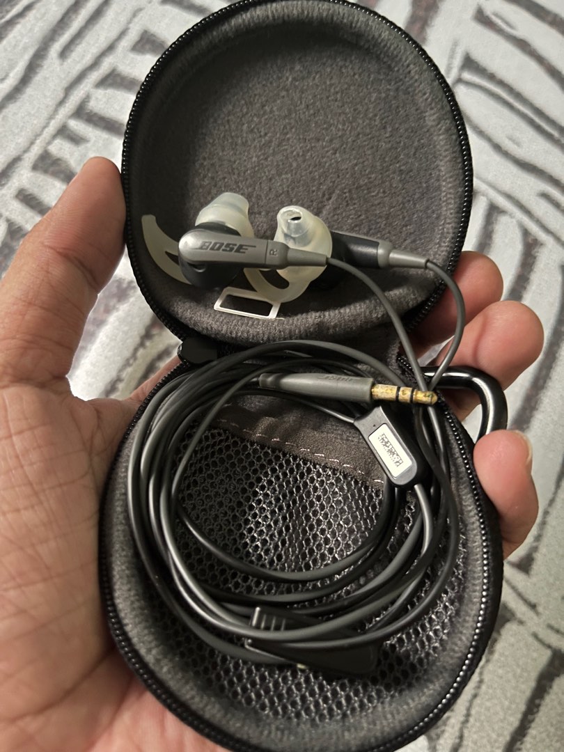 Bose wired earphones, Audio, Earphones on Carousell