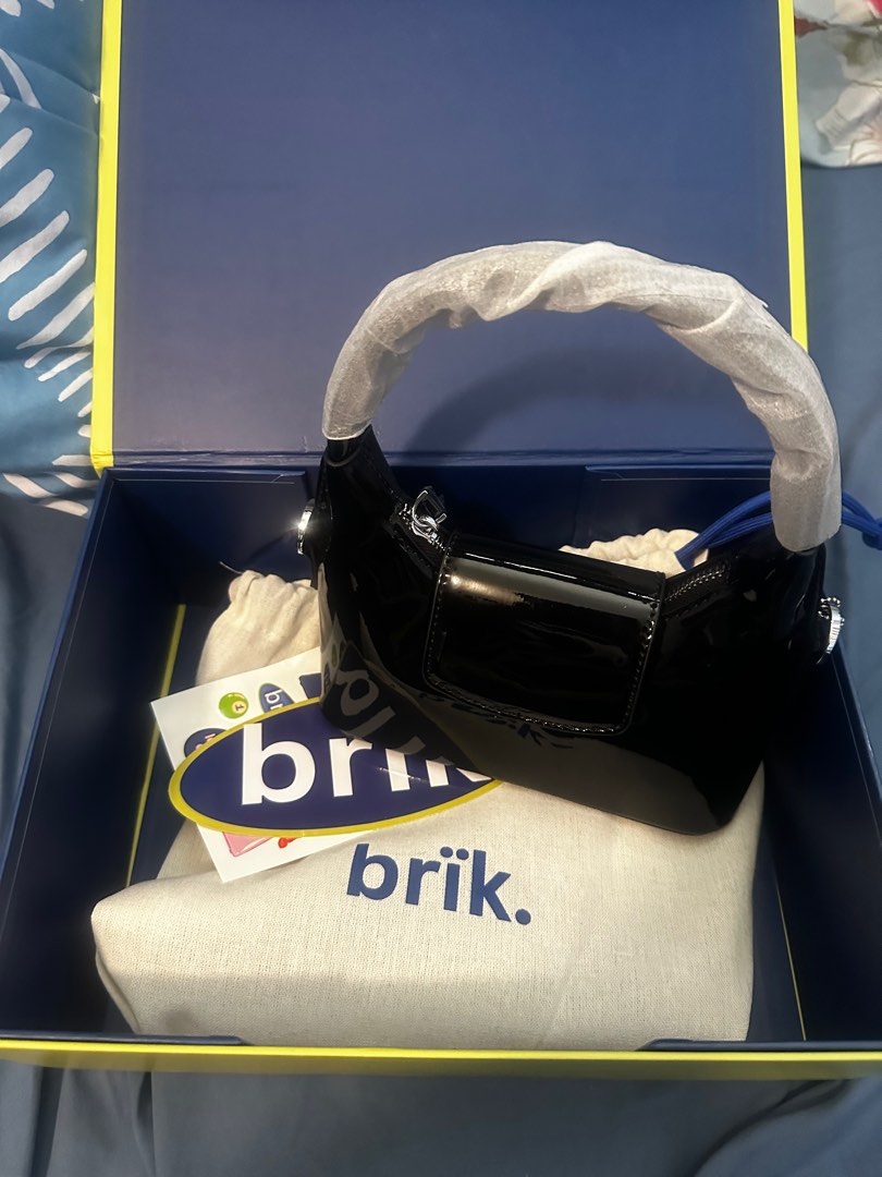 Brand new Brik Petite Chroma bag in Midnight (Black), Women's Fashion ...