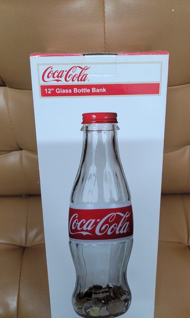 Coca-Cola 12" Glass bottle bank, 傢俬＆家居, 家居裝飾, 家居裝飾 - 其他 - Carousell