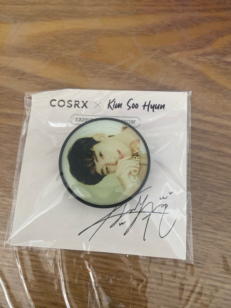 Cosrx x Kim Soo Hyun mobile stent, Mobile Phones & Gadgets, Mobile ...