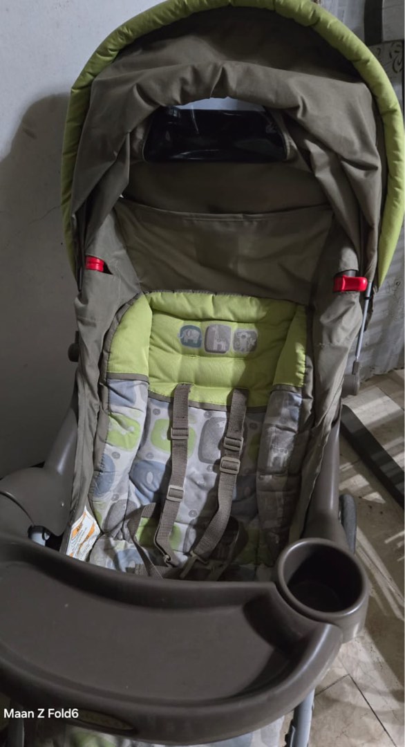 Graco Spree™ Classic Connect Travel System Sequoia - Excellent ...
