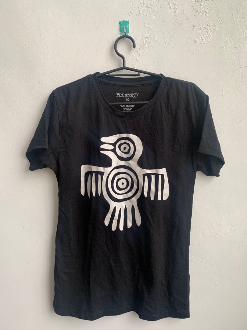NATIVE/ETHNIC BIRD SYMBOL GRUNGE/ALT GRAPHIC TEE, Women's Fashion, Tops ...