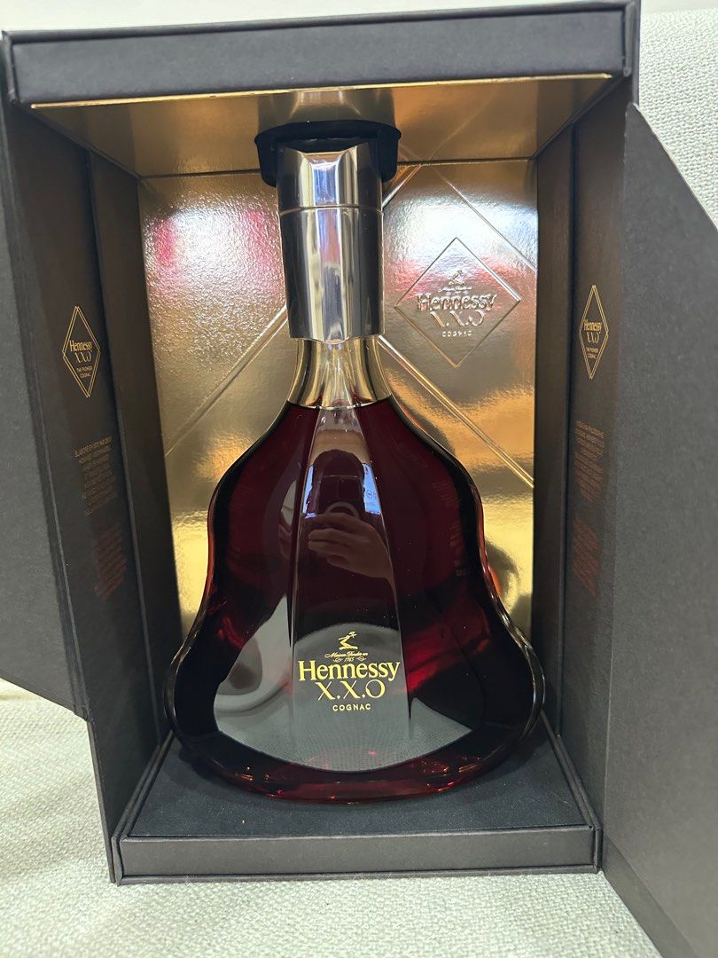 Hennessy XXO Cognac 1L, 嘢食 & 嘢飲, 酒精飲料 - Carousell