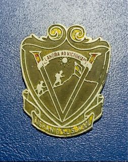 Lencana Besi Convent Light Street School Penang, Hobbies & Toys ...