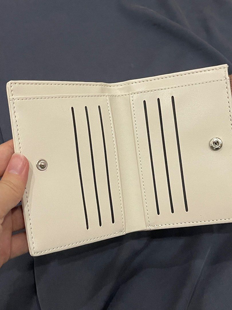 Miniso Snoopy purse limited edition, Women's Fashion, Bags & Wallets ...