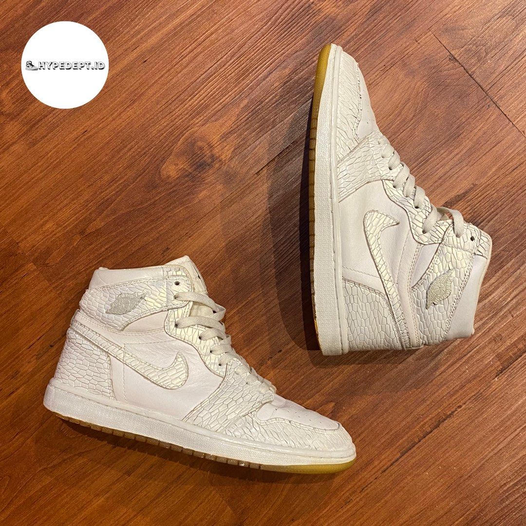 Nike AJ Air Jordan 1 High Heiress Pure Platinum Original Pair Size 42, Fesyen Pria, Sepatu ...