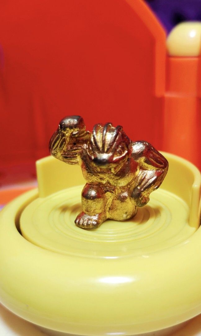 Pokemon Machoke Gold Metal Collection Mini Figure 1" Diecast Toy Gacha ...