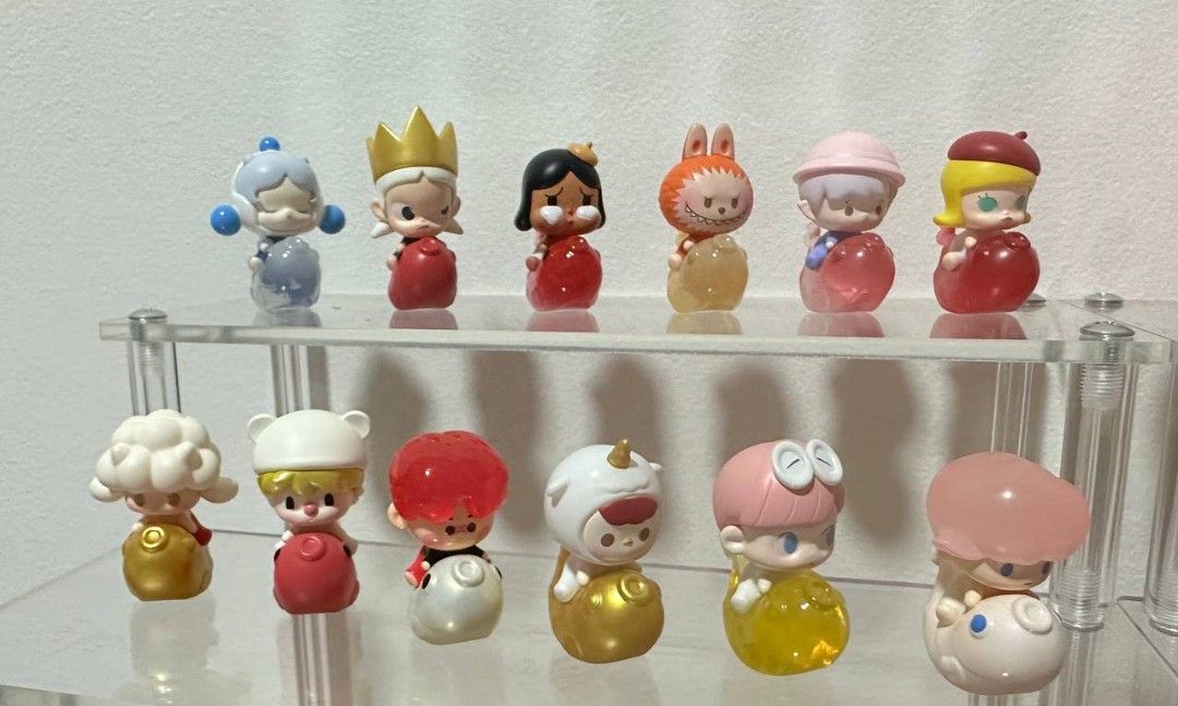 Popmart Dimoo, skull panda, labubu, molly, sweet bean and many more ...
