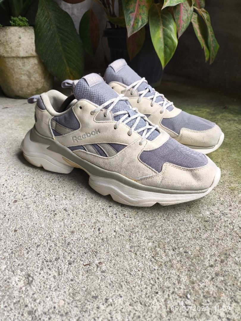 REEBOK BULKY SHOES, Men's Fashion, Footwear, Sneakers on Carousell