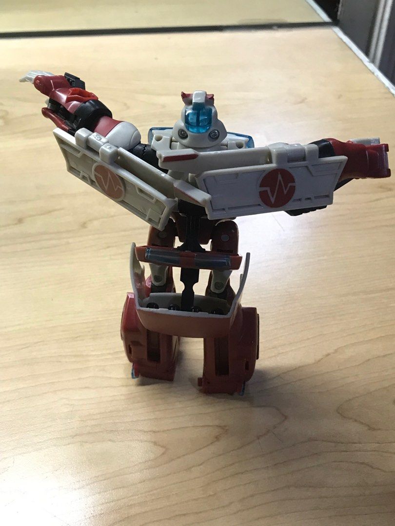 Transformers Animated Ratchet Figurine, Hobbies & Toys, Toys & Games on ...