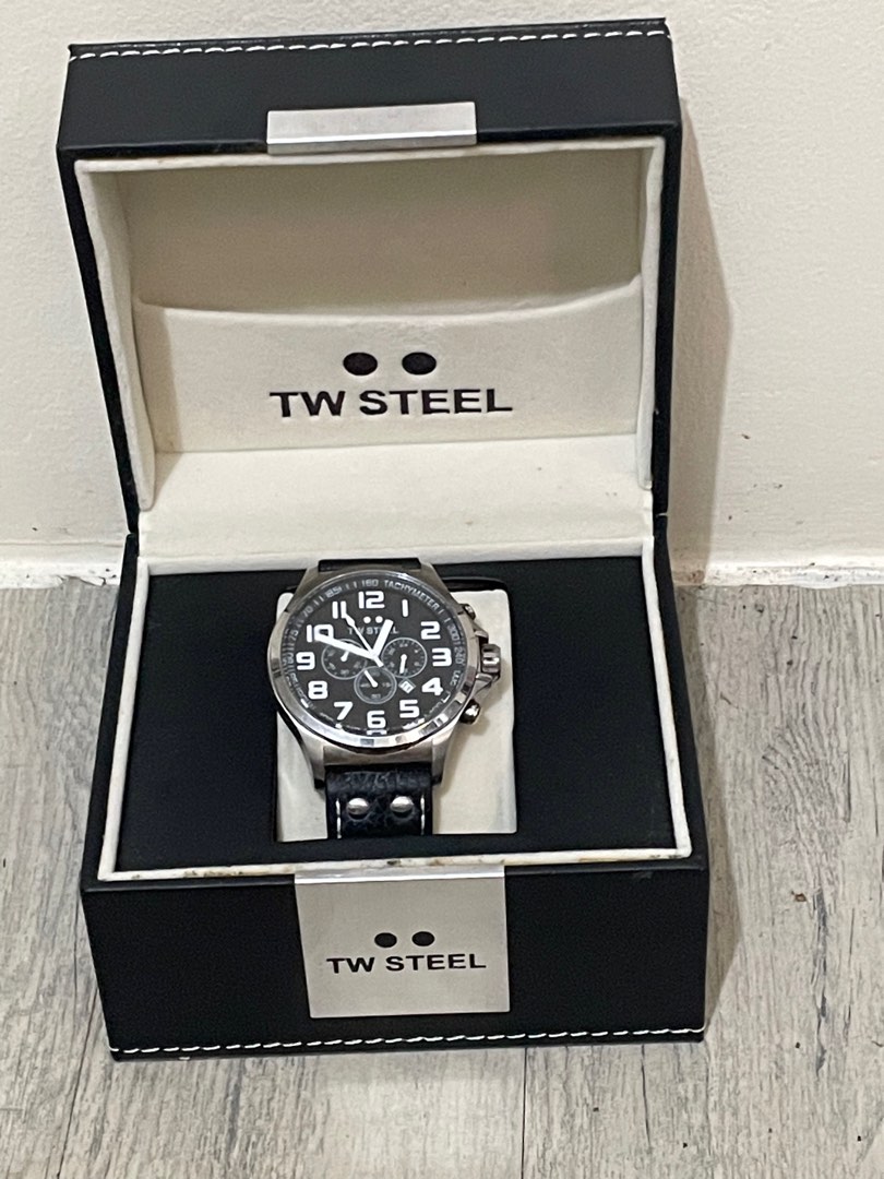 TW Steel Pilot Watch TW 12, Men's Fashion, Watches & Accessories ...