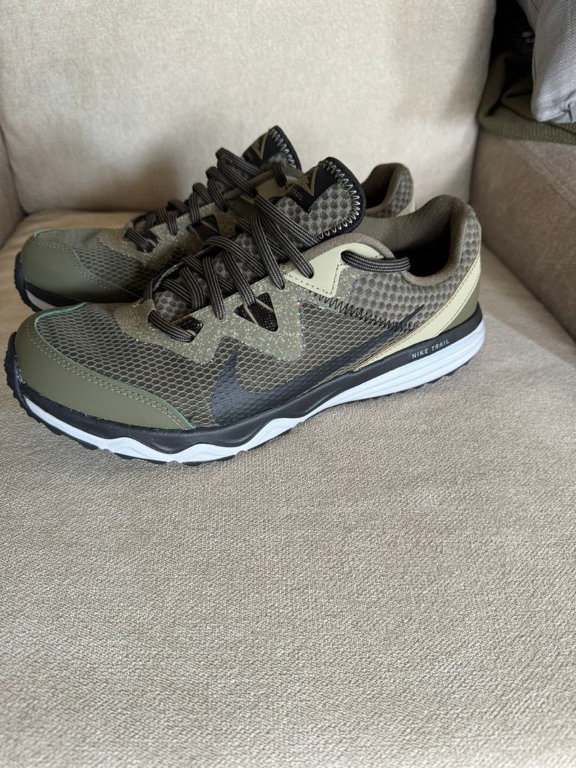 US9 Nike Jupiter trail, Men's Fashion, Footwear, Casual shoes on Carousell