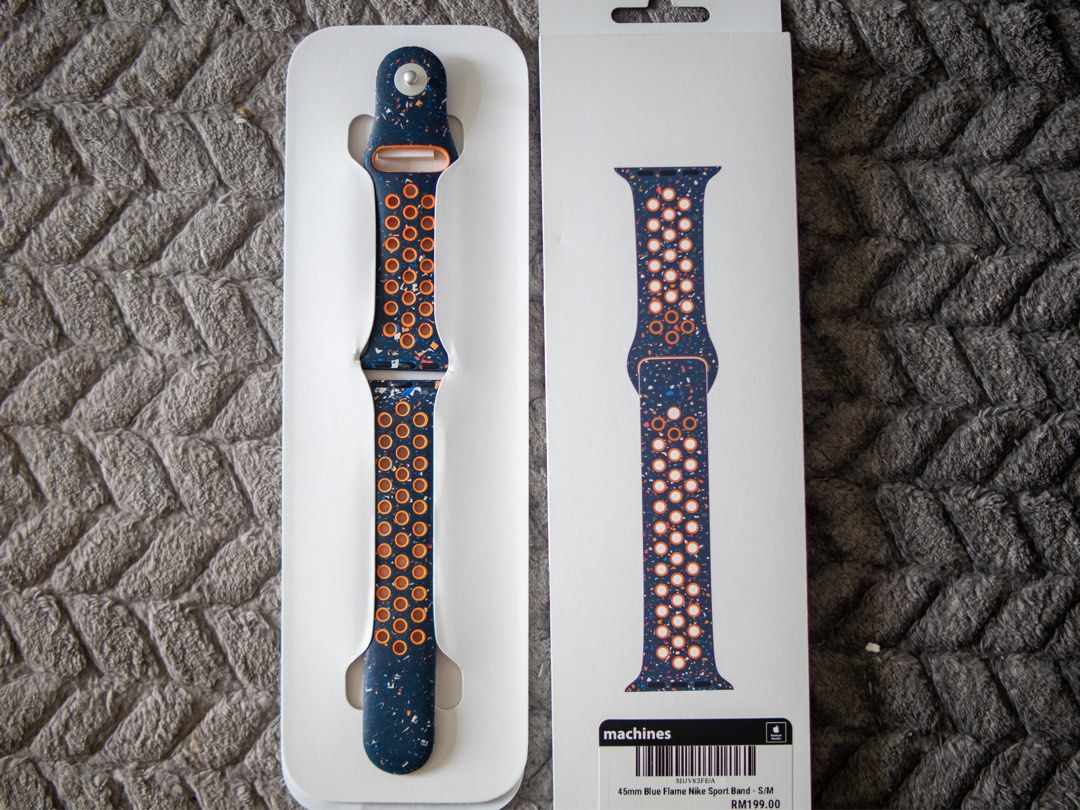 Apple Watch Blue Flame Nike Sport Band - S/M 45mm, Mobile Phones ...