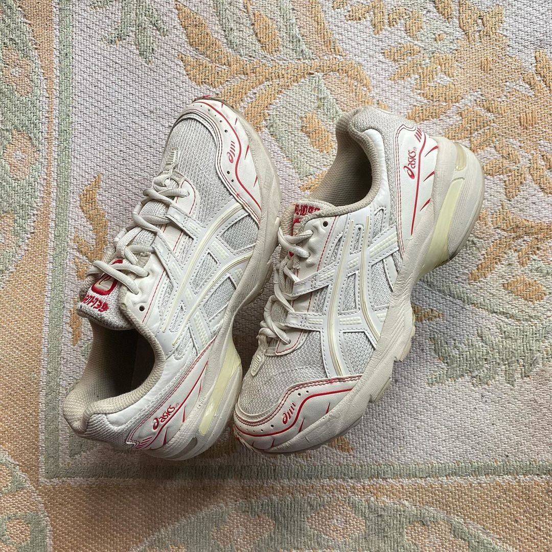 ASICS GEL 1090 BIRCH, Women's Fashion, Footwear, Sneakers on Carousell