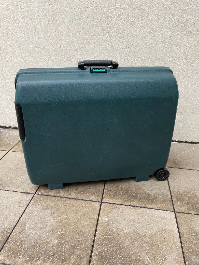 Authentic Samsonite 25 inches Oyster case luggage with combination lock ...