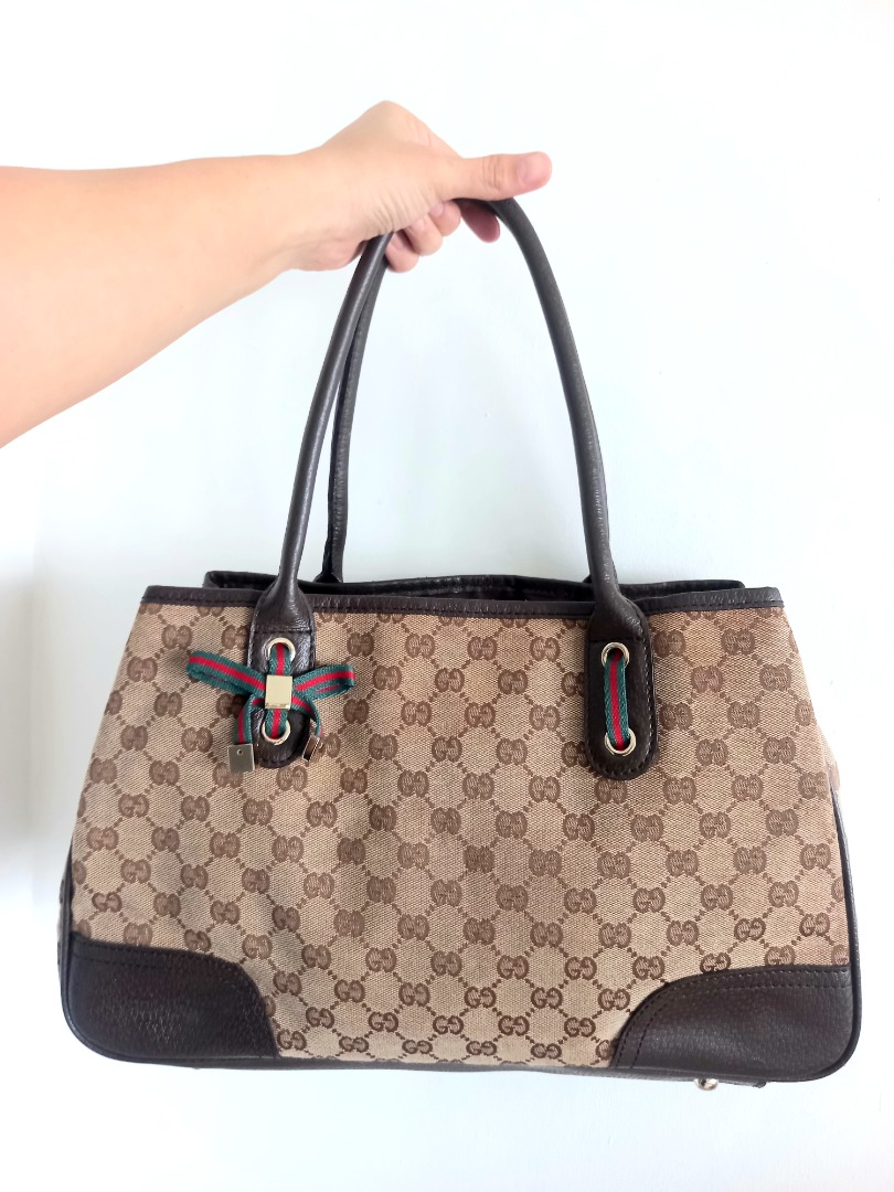 BRANDED SHOULDER BAG, Women's Fashion, Bags & Wallets, Shoulder Bags on ...