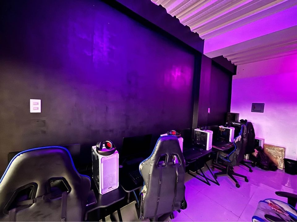 Computer Shop Package 10 UNITS, Computers & Tech, Desktops on Carousell