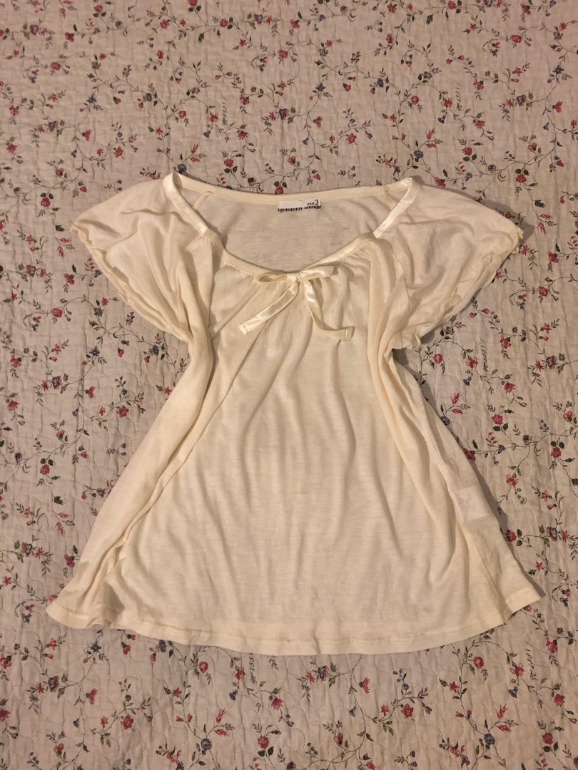 Coquette ribbon flowy y2k top, Women's Fashion, Tops, Blouses on Carousell