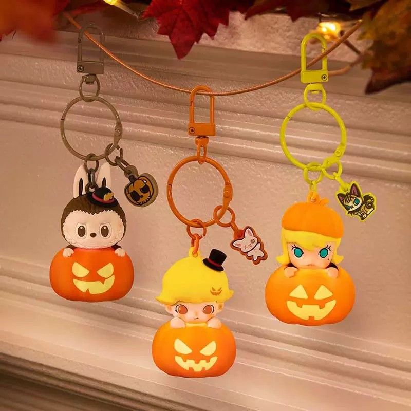 [EXCLUSIVE! POPMART] POPMART HALLOWEEN SPECIAL PUMPKIN LIGHT UP KEYRING ...