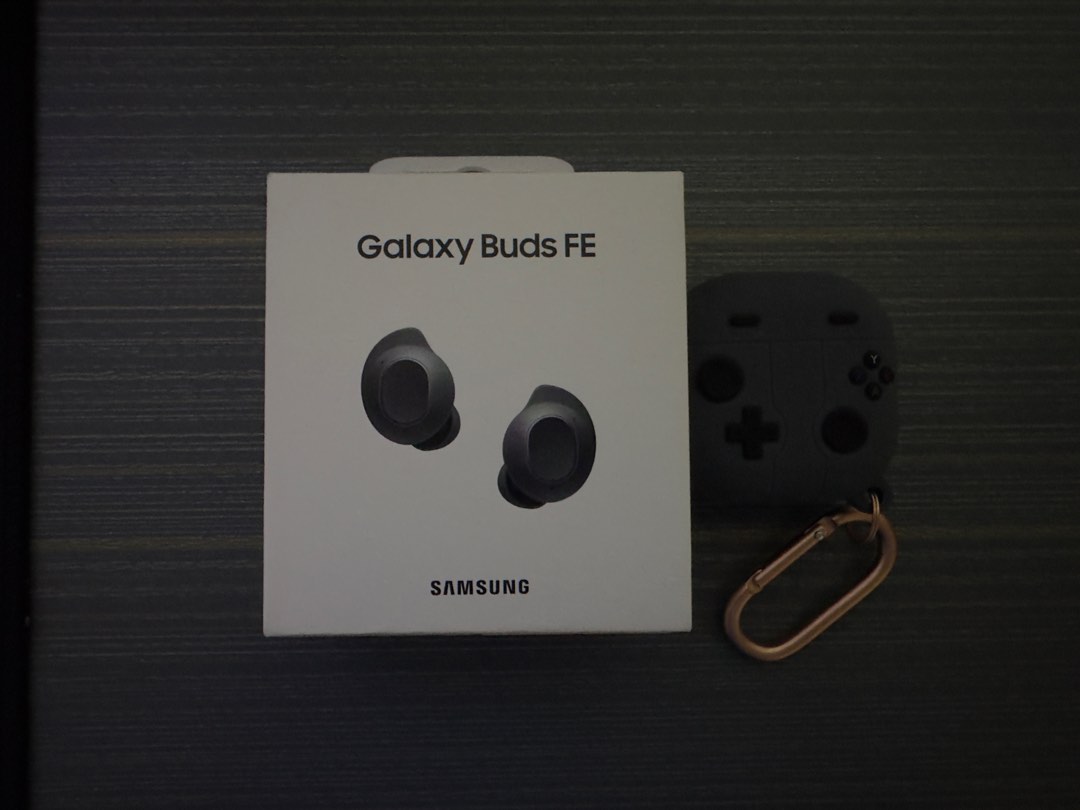 Galaxy Buds FE - white complete with box, Audio, Earphones on Carousell